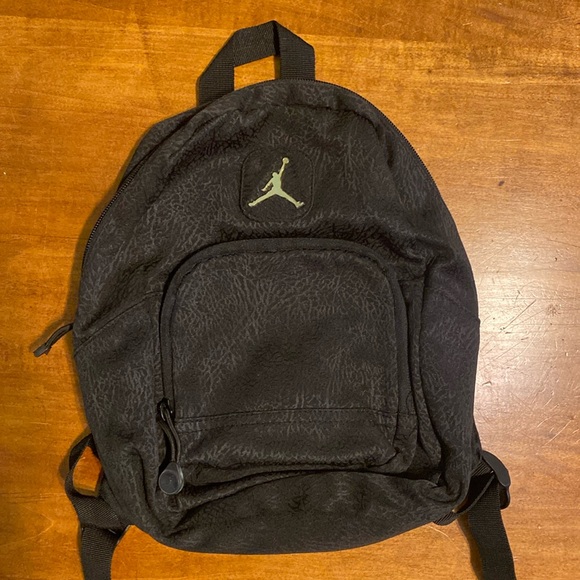 Jordan | Bags | Guc Jordan Mini Backpack 2 X 9 Black With Gold Jumpman ...